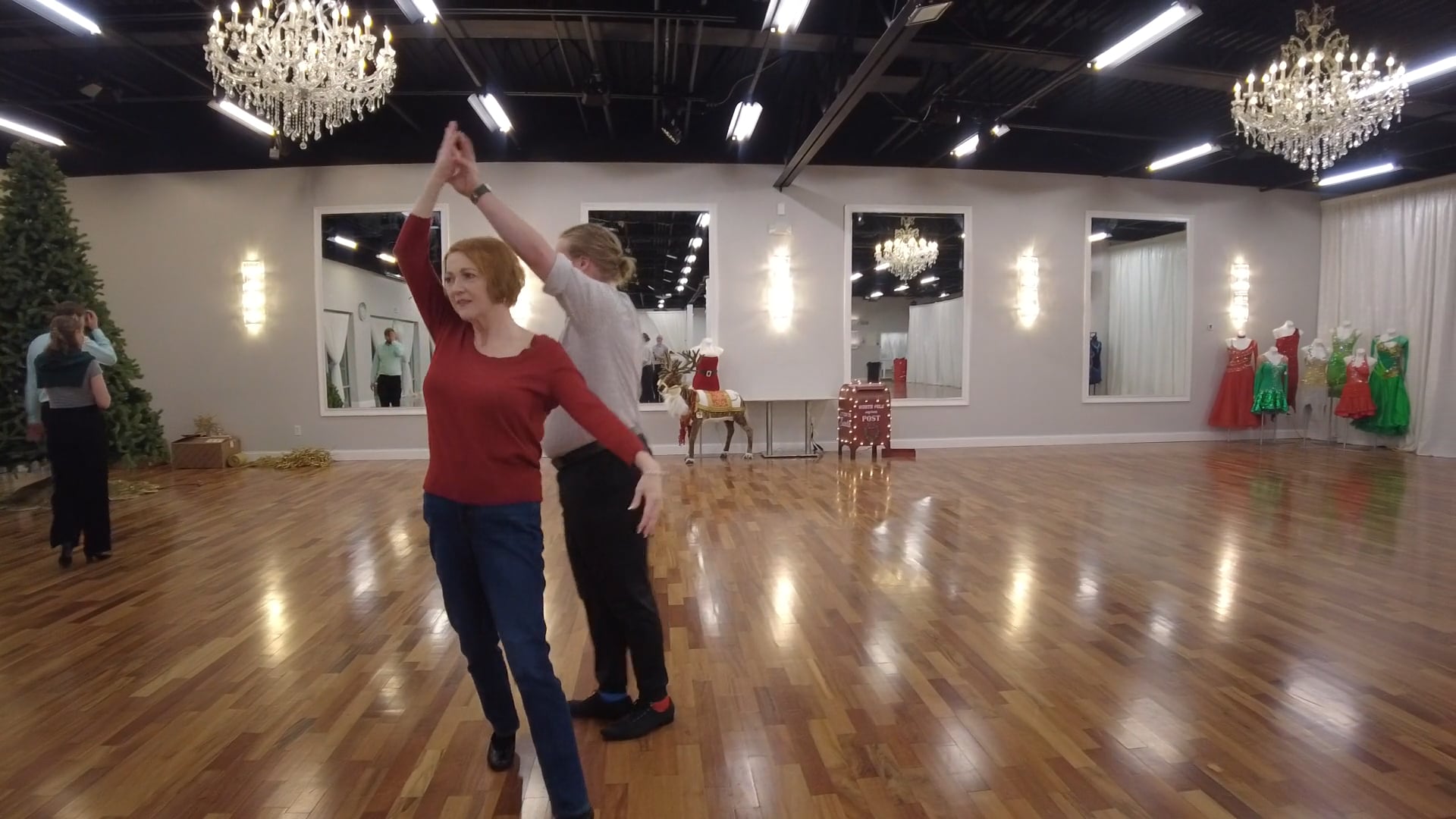 Karen & Matthew Beginner Waltz Progress Check - Dance Pizazz